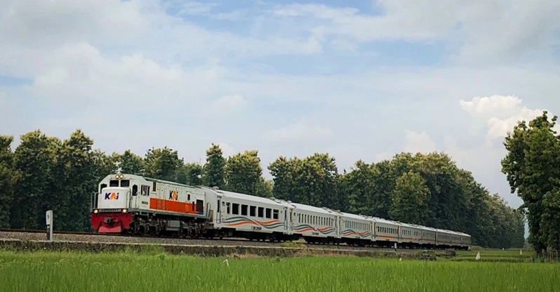 Ada 3 Kereta Api Tambahan dari Semarang Selama Libur Nataru, Ini ...